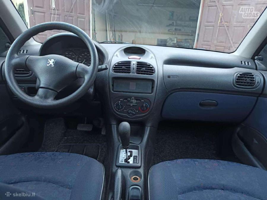 Пежо 206 2000 в Тракай, объемом двигателя 1.40 л и пробегом 136 тыс. км за 850 €, фото 11 на AUTOMOTO.COM.LV