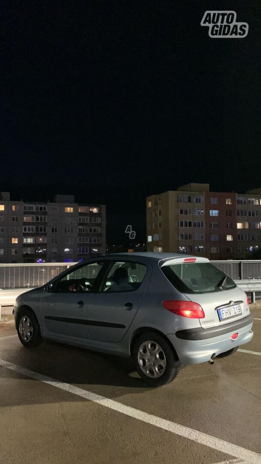 Пежо 206 2002 в Шяуляй, объемом двигателя 1.60 л и пробегом 325 тыс. км за 1050 €, фото 5 на AUTOMOTO.COM.LV