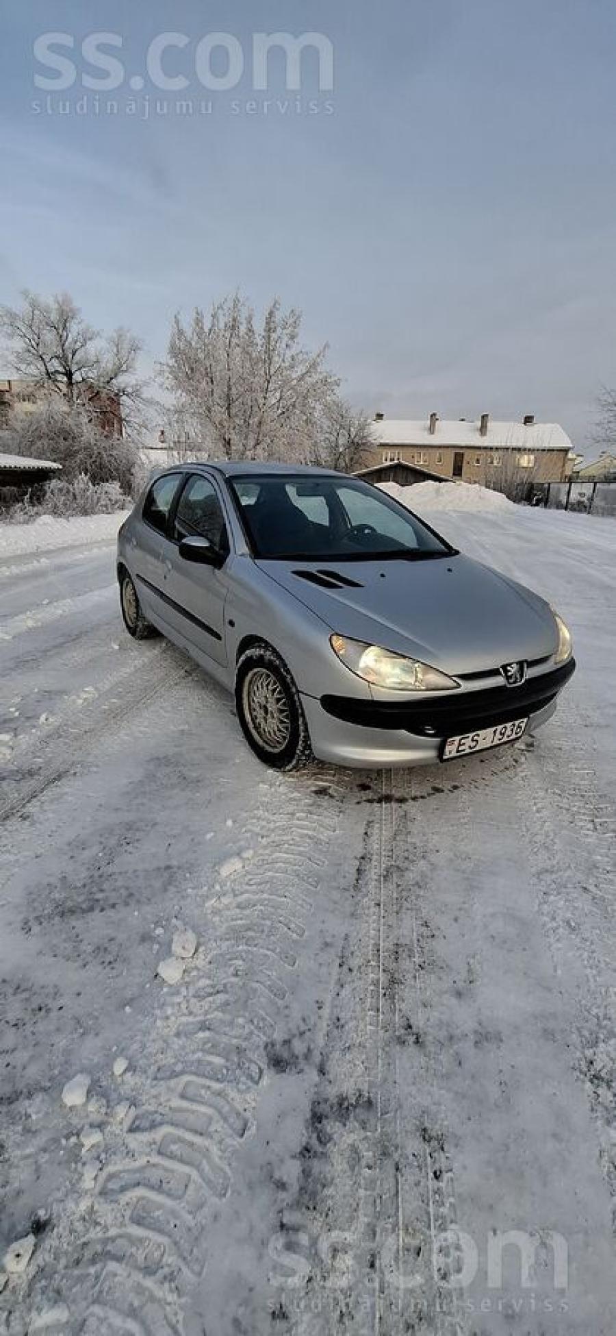 Peugeot 206 2003 Valka, ar dzinēja tilpumu 1.90 L un nobraukumu 123 tūkst. km par 700 €, foto 1 vietnē AUTOMOTO.COM.LV