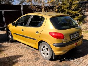 Peugeot 206 2003 Tallina, ar dzinēja tilpumu 1.40 L un nobraukumu 108 tūkst. km par 750 €, foto 5 vietnē AUTOMOTO.COM.LV