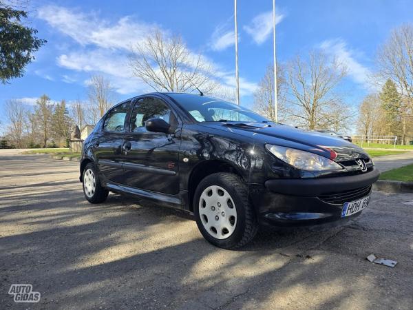 Peugeot 206 2005 Radviliškis, ar dzinēja tilpumu 1.40 L un nobraukumu 288 tūkst. km par 995 €, foto 6 vietnē AUTOMOTO.COM.LV