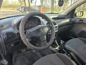 Peugeot 206 2005 Radviliškis, ar dzinēja tilpumu 1.40 L un nobraukumu 288 tūkst. km par 995 €, foto 16 vietnē AUTOMOTO.COM.LV