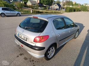 Peugeot 206 2005 in Raseiniai, with an engine capacity of 1.40 L and mileage of 200 thousand km for 320 €, photo 5 on AUTOMOTO.COM.LV
