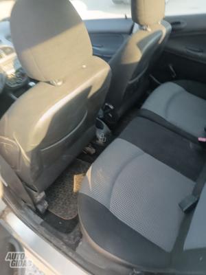 Peugeot 206 2005 in Raseiniai, with an engine capacity of 1.40 L and mileage of 200 thousand km for 320 €, photo 8 on AUTOMOTO.COM.LV