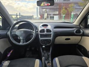 Пежо 206 2005 в Клайпеда, объемом двигателя 1.40 л и пробегом 156 тыс. км за 1400 €, фото 10 на AUTOMOTO.COM.LV