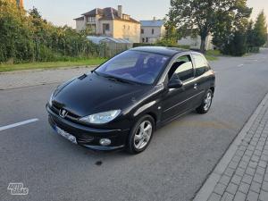 Пежо 206 2005 в Радвилишкис, объемом двигателя 1.60 л и пробегом 0 тыс. км за 800 €, фото  на AUTOMOTO.COM.LV
