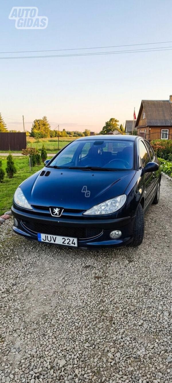 Peugeot 206 2006 Pakruojis, ar dzinēja tilpumu 1.40 L un nobraukumu 308 tūkst. km par 550 €, foto 3 vietnē AUTOMOTO.COM.LV
