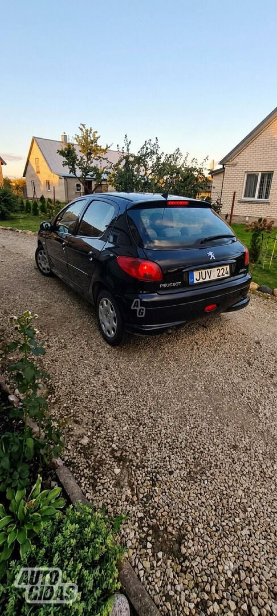 Peugeot 206 2006 Pakruojis, ar dzinēja tilpumu 1.40 L un nobraukumu 308 tūkst. km par 550 €, foto 4 vietnē AUTOMOTO.COM.LV