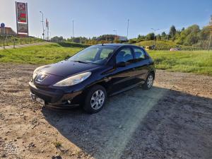 Peugeot 206 2010 Viļņa, ar dzinēja tilpumu 1.40 L un nobraukumu 120 tūkst. km par 350 €, foto 3 vietnē AUTOMOTO.COM.LV