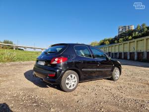 Peugeot 206 2010 in Vilnius, with an engine capacity of 1.40 L and mileage of 120 thousand km for 350 €, photo 6 on AUTOMOTO.COM.LV