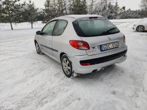 Peugeot 206 2012 in Marijampole, with an engine capacity of 1.40 L and mileage of 234 thousand km for 1300 €, photo 6 on AUTOMOTO.COM.LV