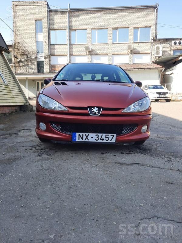 Sarkans Peugeot 206 2007 Rīga, ar dzinēja tilpumu 1.40 L un nobraukumu 214 tūkst. km par 1005 €, foto 1 vietnē AUTOMOTO.COM.LV