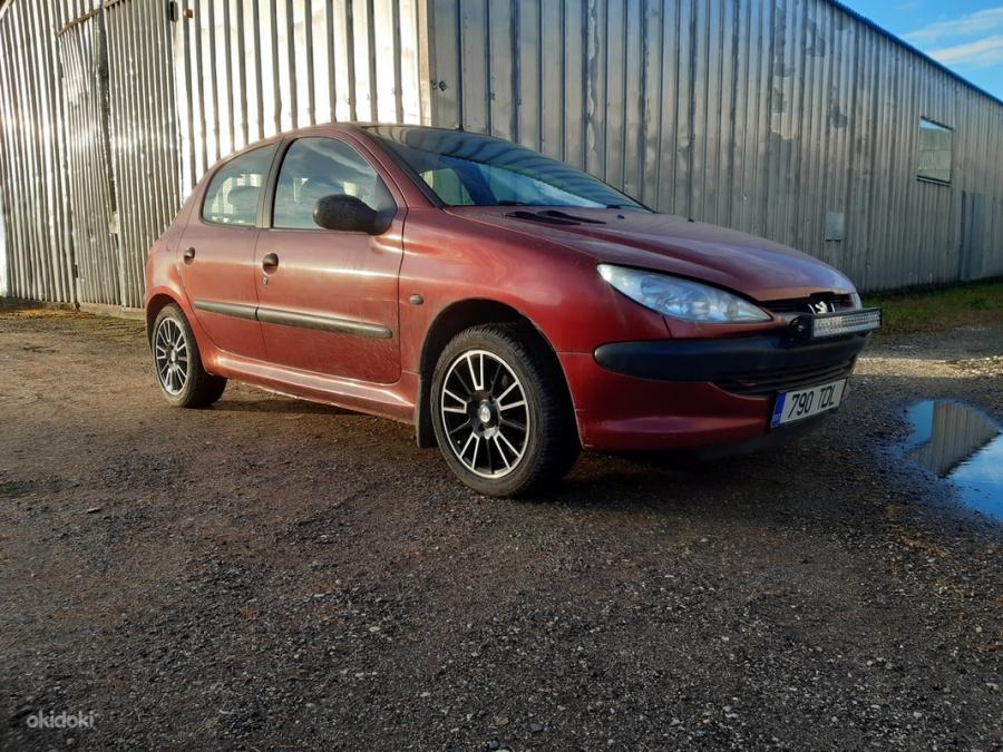 Sarkans Peugeot 206 2002 Veru, ar dzinēja tilpumu 44.00 L un nobraukumu 128 tūkst. km par 1800 €, foto 10 vietnē AUTOMOTO.COM.LV