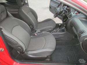 Red Peugeot 206 2008 in Kelme, with an engine capacity of 1.40 L and mileage of 190 thousand km for 1850 €, photo 10 on AUTOMOTO.COM.LV