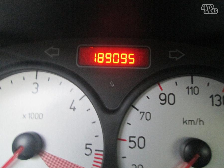Red Peugeot 206 2008 in Kelme, with an engine capacity of 1.40 L and mileage of 190 thousand km for 1850 €, photo 14 on AUTOMOTO.COM.LV