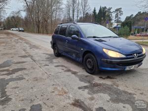 Peugeot 206 2002 Viļņa, ar dzinēja tilpumu 2.00 L un nobraukumu 2240 tūkst. km par 550 €, foto 6 vietnē AUTOMOTO.COM.LV