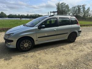 Peugeot 206 2002 Akmenė, ar dzinēja tilpumu 2.00 L un nobraukumu 320 tūkst. km par 350 €, foto 3 vietnē AUTOMOTO.COM.LV