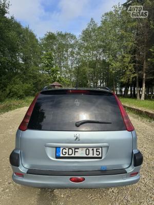 Peugeot 206 2002 Akmenė, ar dzinēja tilpumu 2.00 L un nobraukumu 320 tūkst. km par 350 €, foto 5 vietnē AUTOMOTO.COM.LV