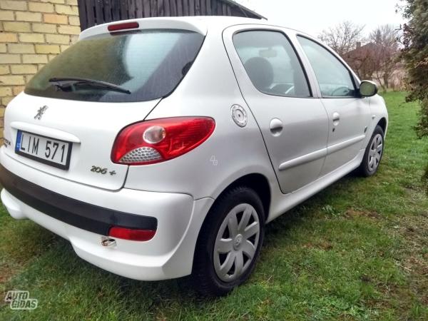 Balts Peugeot 206 2013 Vilkaviškis, ar dzinēja tilpumu 1.40 L un nobraukumu 210 tūkst. km par 1350 €, foto 7 vietnē AUTOMOTO.COM.LV