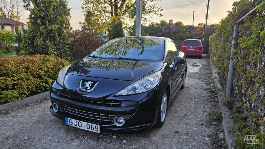 Melns Peugeot 207 2007 Kauņa, ar dzinēja tilpumu 1.60 L un nobraukumu 237 tūkst. km par 1300 €, foto 1 vietnē AUTOMOTO.COM.LV