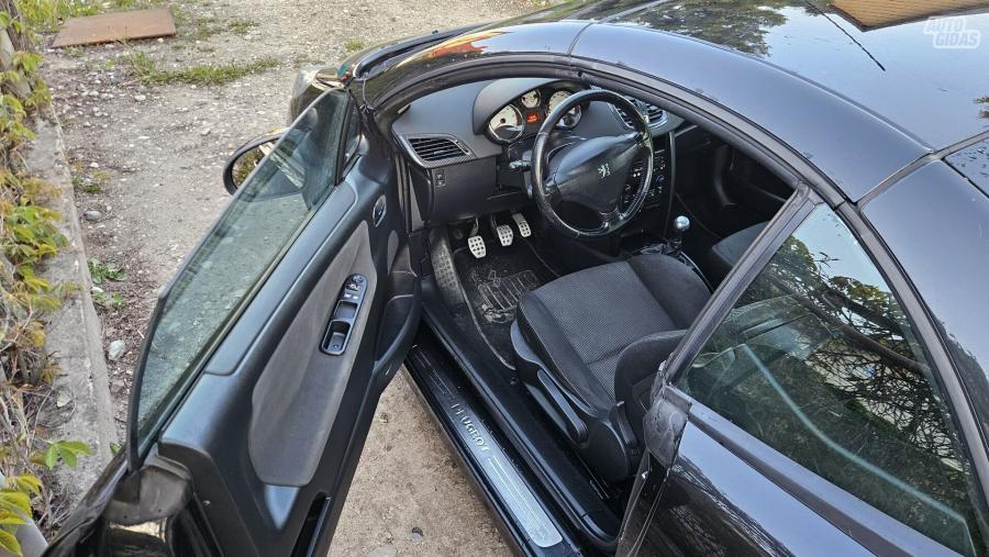 Melns Peugeot 207 2007 Kauņa, ar dzinēja tilpumu 1.60 L un nobraukumu 237 tūkst. km par 1300 €, foto 12 vietnē AUTOMOTO.COM.LV