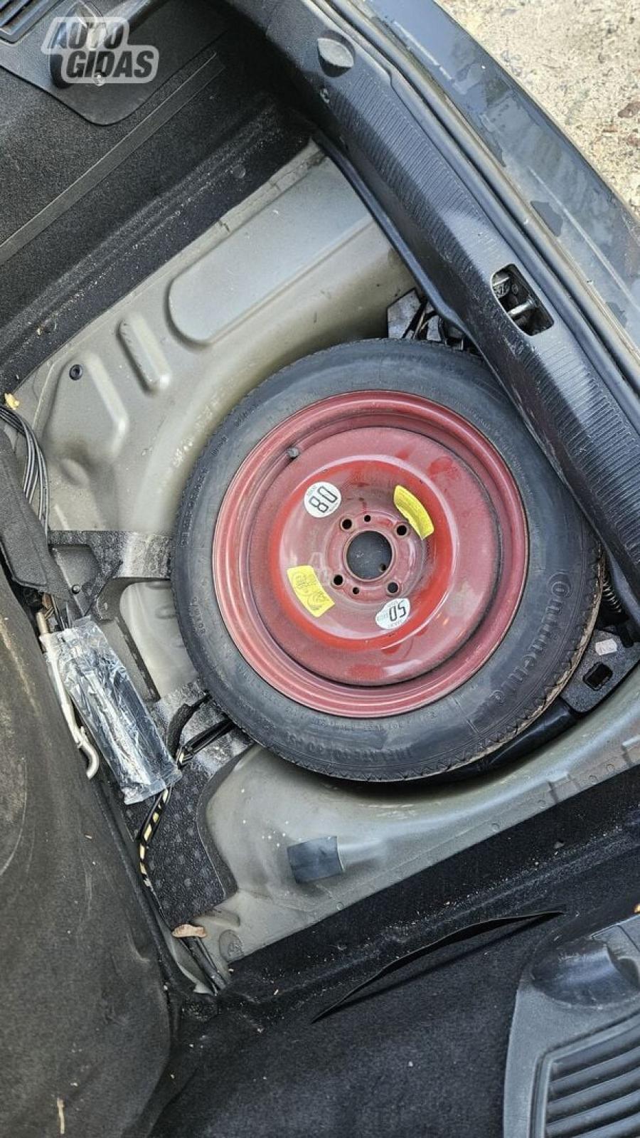 Melns Peugeot 207 2007 Kauņa, ar dzinēja tilpumu 1.60 L un nobraukumu 237 tūkst. km par 1300 €, foto 23 vietnē AUTOMOTO.COM.LV