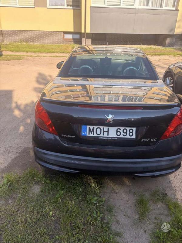 Black Peugeot 207 2008 in Palanga, with an engine capacity of 1.60 L and mileage of 192 thousand km for 1350 €, photo 4 on AUTOMOTO.COM.LV