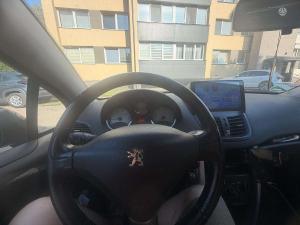 Black Peugeot 207 2008 in Palanga, with an engine capacity of 1.60 L and mileage of 192 thousand km for 1350 €, photo 9 on AUTOMOTO.COM.LV