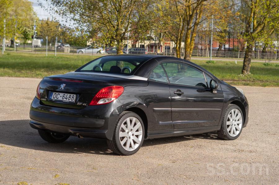 Black Peugeot 207 2009 in Liepaja, with an engine capacity of 1.60 L and mileage of 200 thousand km for 650 €, photo 7 on AUTOMOTO.COM.LV