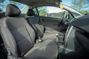 Black Peugeot 207 2009 in Riga, with an engine capacity of 1.60 L and mileage of 201 thousand km for 3500 €, photo 11 on AUTOMOTO.COM.LV