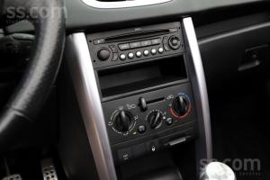 Melns Peugeot 207 2009 Tukums, ar dzinēja tilpumu 1.60 L un nobraukumu 200 tūkst. km par 2990 €, foto 10 vietnē AUTOMOTO.COM.LV