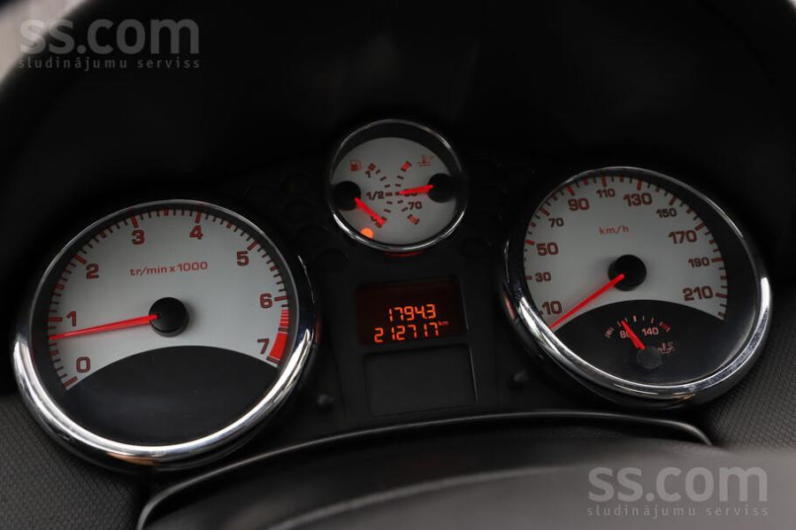 Melns Peugeot 207 2009 Tukums, ar dzinēja tilpumu 1.60 L un nobraukumu 200 tūkst. km par 2990 €, foto 12 vietnē AUTOMOTO.COM.LV