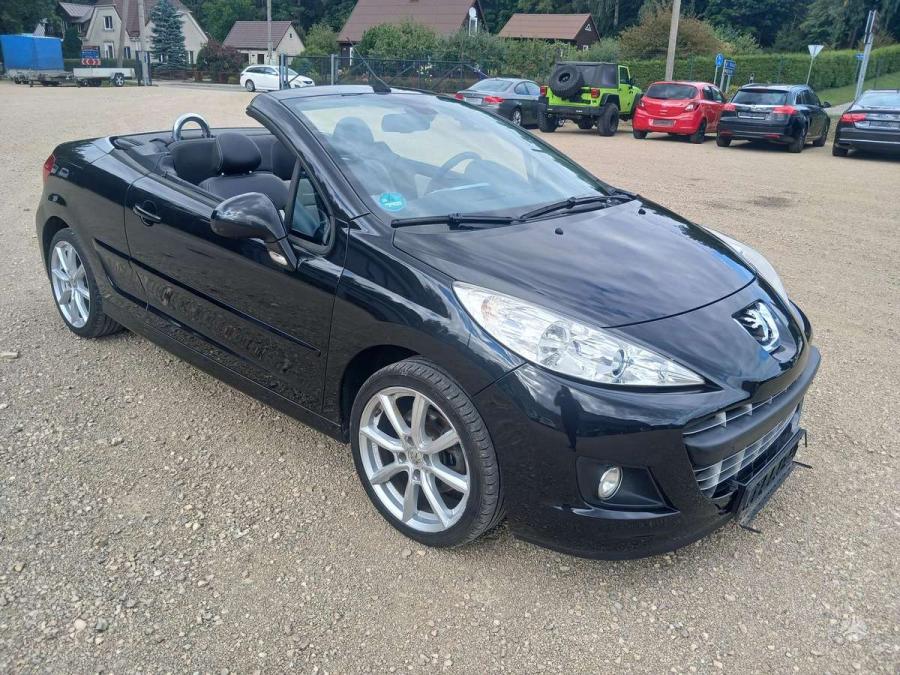 Black Peugeot 207 2010 in Kelme, with an engine capacity of 1.60 L and mileage of 158 thousand km for 3050 €, photo 3 on AUTOMOTO.COM.LV