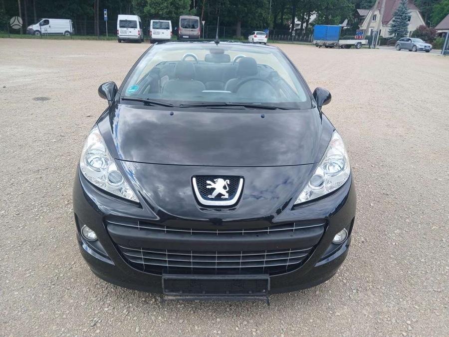Black Peugeot 207 2010 in Kelme, with an engine capacity of 1.60 L and mileage of 158 thousand km for 3050 €, photo 7 on AUTOMOTO.COM.LV