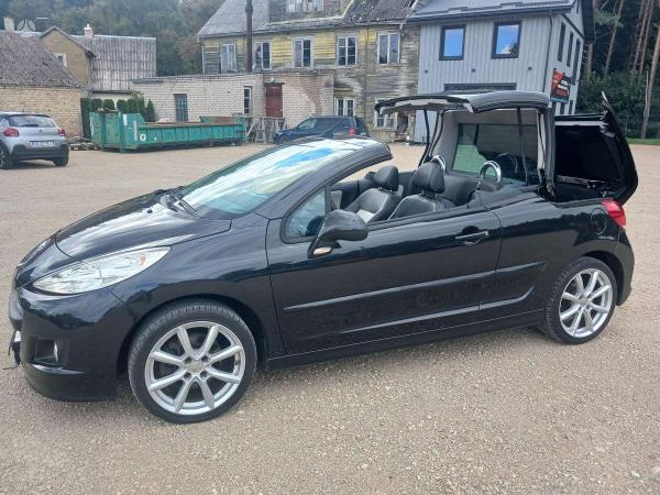 Black Peugeot 207 2010 in Kelme, with an engine capacity of 1.60 L and mileage of 158 thousand km for 3050 €, photo 8 on AUTOMOTO.COM.LV