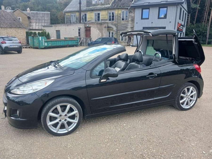 Black Peugeot 207 2010 in Kelme, with an engine capacity of 1.60 L and mileage of 158 thousand km for 3050 €, photo 8 on AUTOMOTO.COM.LV