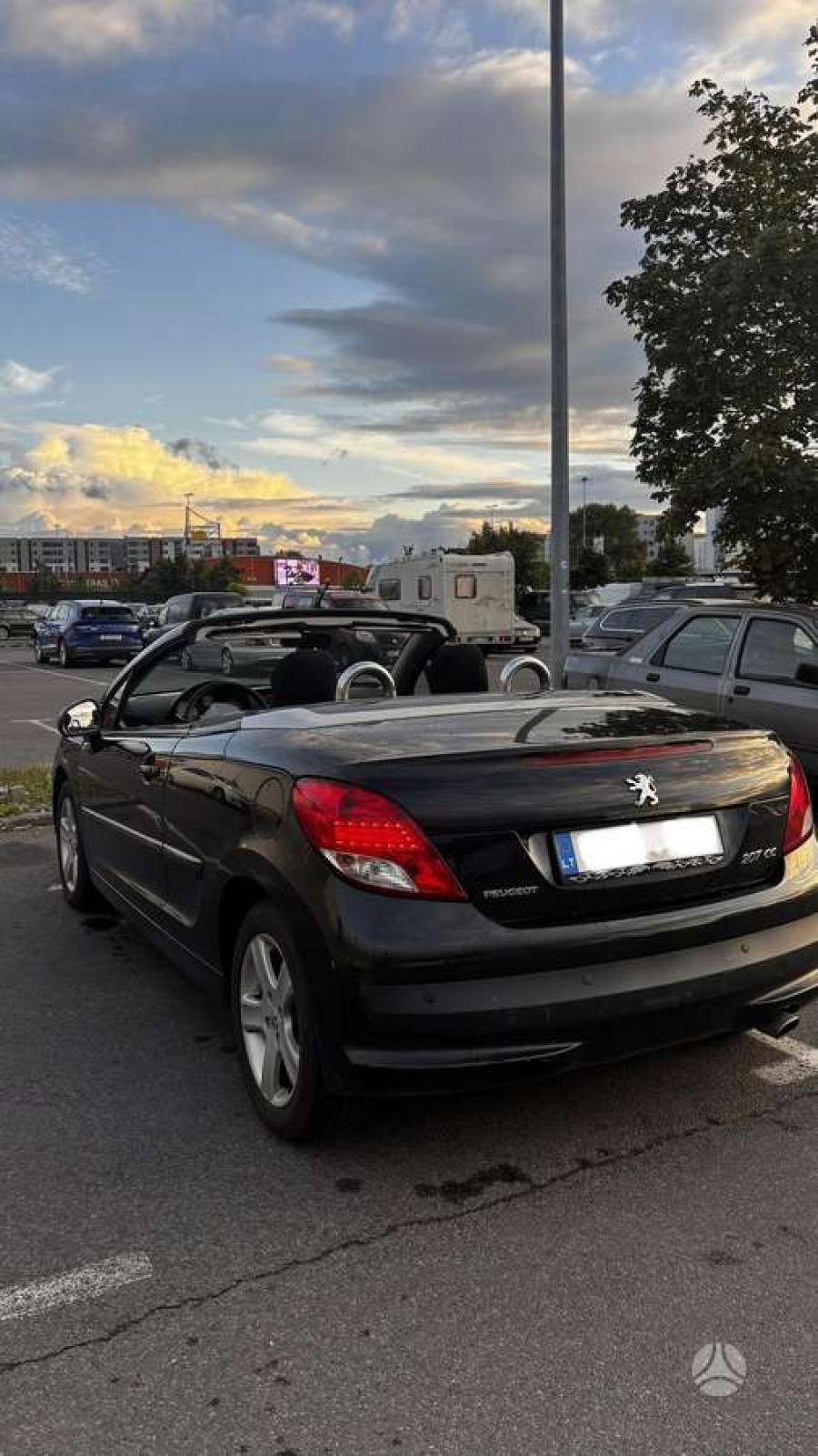 Melns Peugeot 207 2010 Viļņa, ar dzinēja tilpumu 1.60 L un nobraukumu 190 tūkst. km par 1700 €, foto 3 vietnē AUTOMOTO.COM.LV