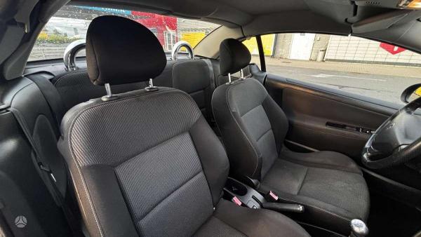 Melns Peugeot 207 2010 Viļņa, ar dzinēja tilpumu 1.60 L un nobraukumu 190 tūkst. km par 1700 €, foto 7 vietnē AUTOMOTO.COM.LV