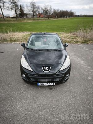 Melns Peugeot 207 2011 Rīga, ar dzinēja tilpumu 1.60 L un nobraukumu 171 tūkst. km par 3390 €, foto  vietnē AUTOMOTO.COM.LV