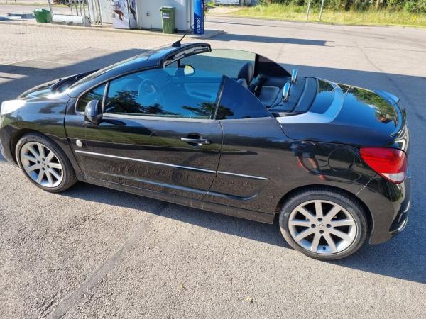 Black Peugeot 207 2011 in Riga, with an engine capacity of 1.60 L and mileage of 171 thousand km for 3300 €, photo 6 on AUTOMOTO.COM.LV