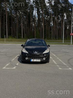 Black Peugeot 207 2007 in Riga, with an engine capacity of 1.60 L and mileage of 199 thousand km for 1000 €, photo  on AUTOMOTO.COM.LV