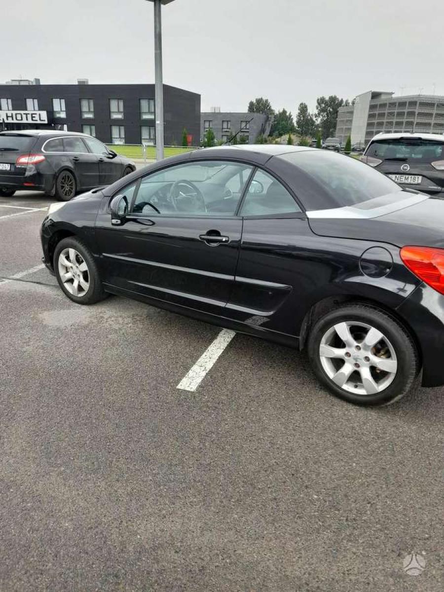 Melns Peugeot 207 2009 Kauņa, ar dzinēja tilpumu 1.60 L un nobraukumu 180 tūkst. km par 1950 €, foto 7 vietnē AUTOMOTO.COM.LV