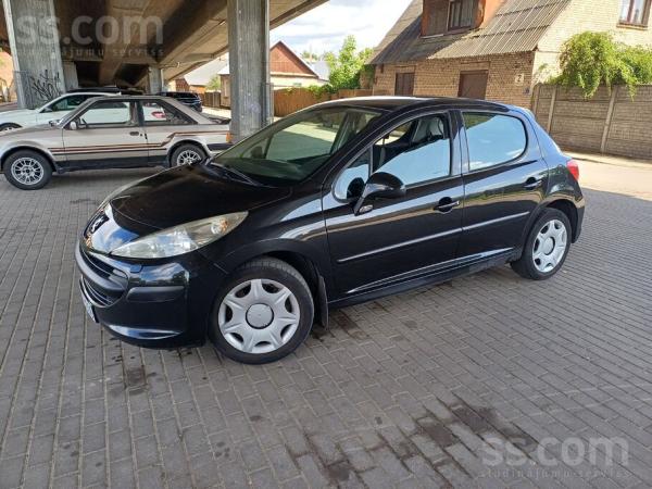 Melns Peugeot 207 2006 Daugavpils, ar dzinēja tilpumu 1.40 L un nobraukumu 175 tūkst. km par 1450 €, foto 2 vietnē AUTOMOTO.COM.LV