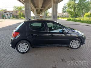 Melns Peugeot 207 2006 Daugavpils, ar dzinēja tilpumu 1.40 L un nobraukumu 175 tūkst. km par 1450 €, foto 5 vietnē AUTOMOTO.COM.LV