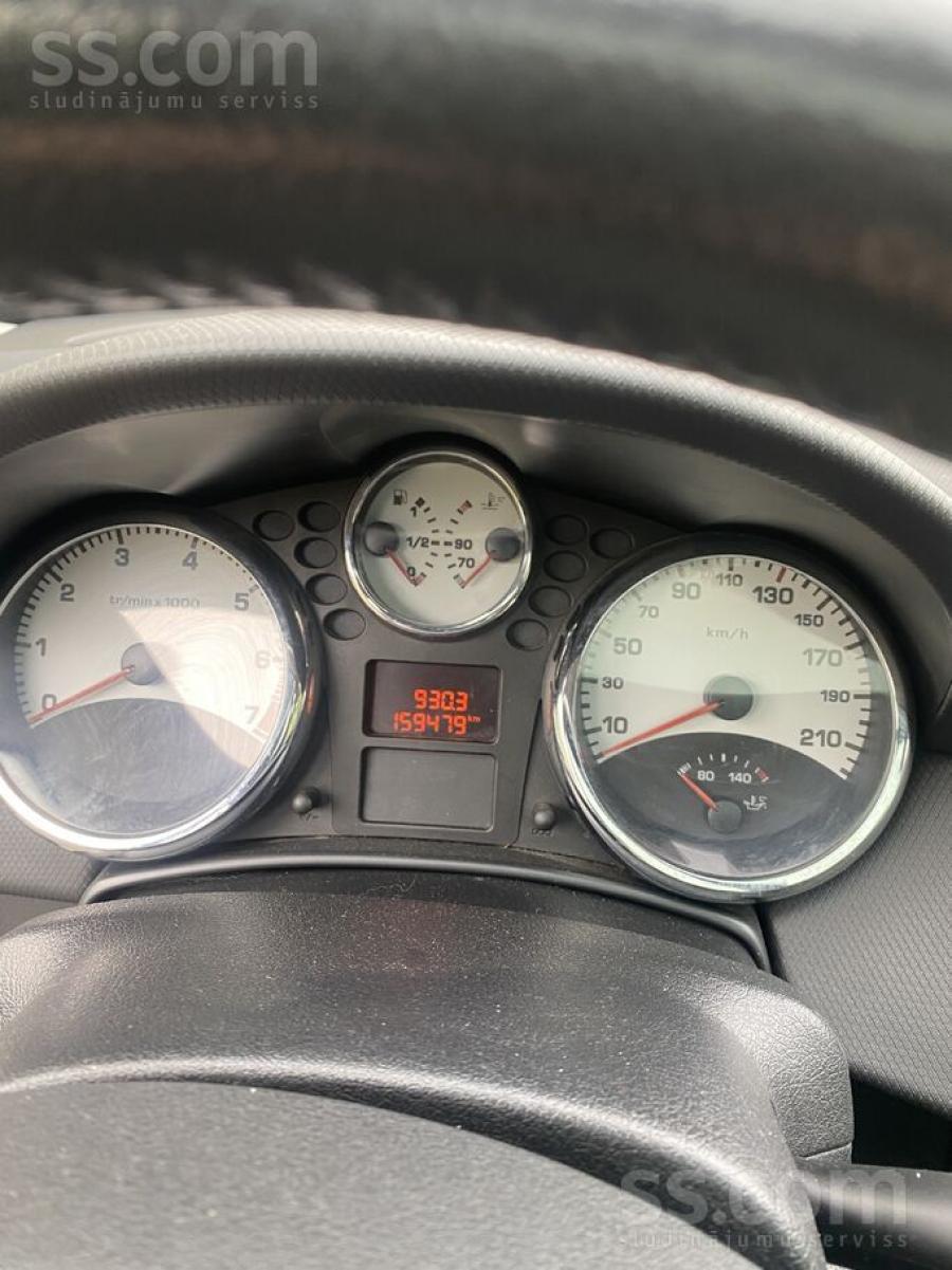 Melns Peugeot 207 2007 Rīga, ar dzinēja tilpumu 1.40 L un nobraukumu 159 tūkst. km par 1300 €, foto 3 vietnē AUTOMOTO.COM.LV