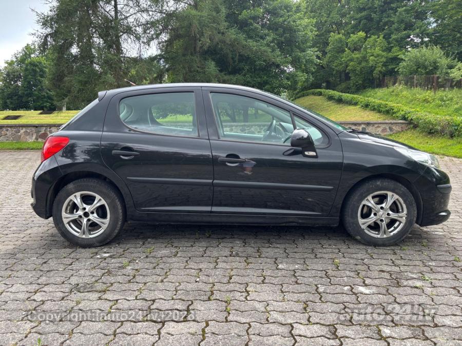 Black Peugeot 207 2007 in Viljandi, with an engine capacity of 1.40 L and mileage of 118 thousand km for 1900 €, photo 4 on AUTOMOTO.COM.LV