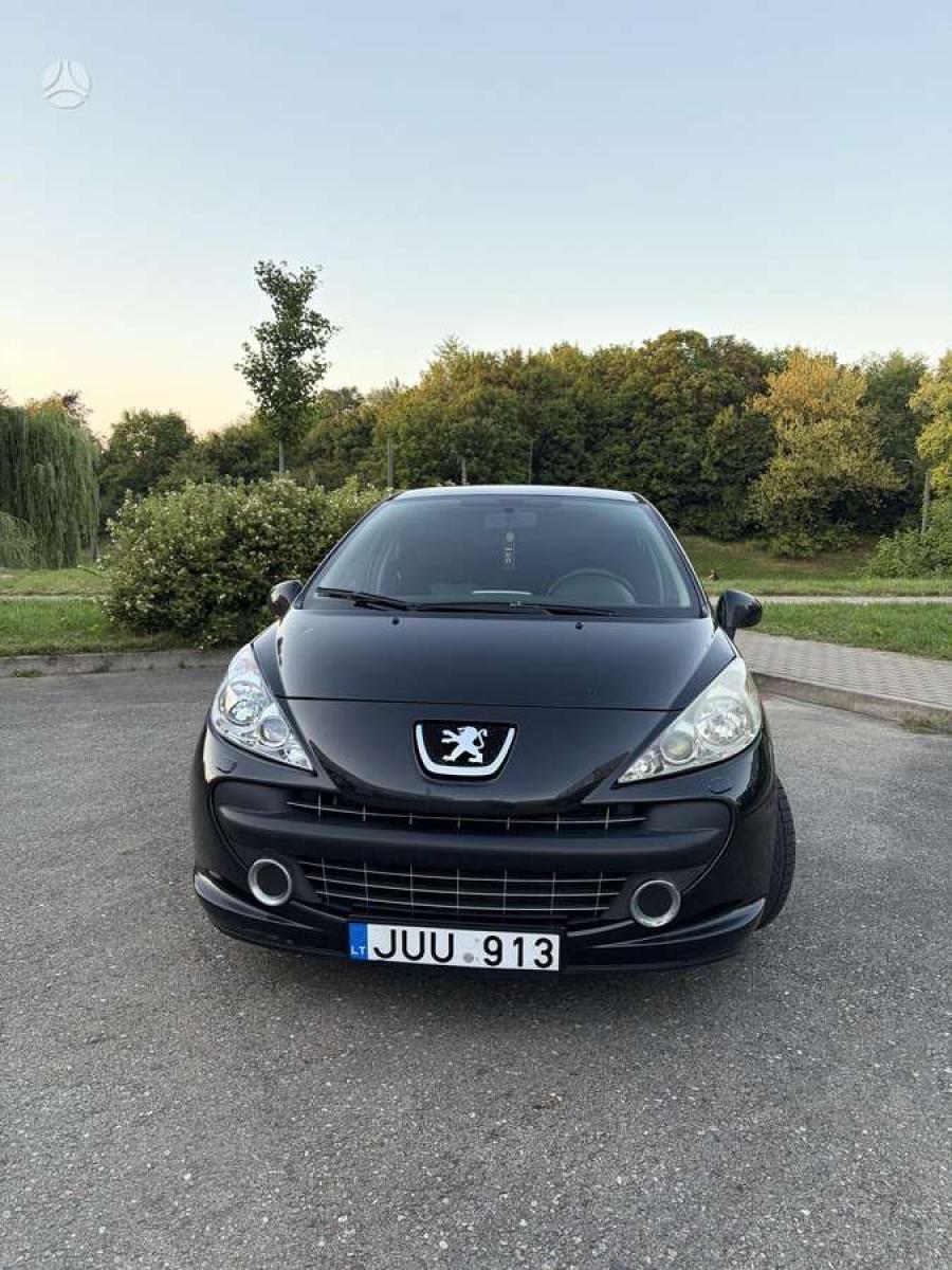 Melns Peugeot 207 2007 Kauņa, ar dzinēja tilpumu 1.56 L un nobraukumu 272 tūkst. km par 1300 €, foto 3 vietnē AUTOMOTO.COM.LV