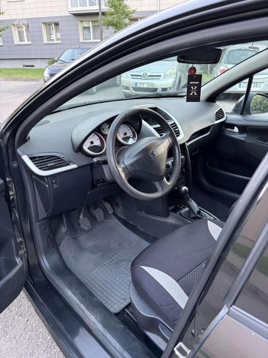 Melns Peugeot 207 2007 Kauņa, ar dzinēja tilpumu 1.56 L un nobraukumu 272 tūkst. km par 1300 €, foto 7 vietnē AUTOMOTO.COM.LV