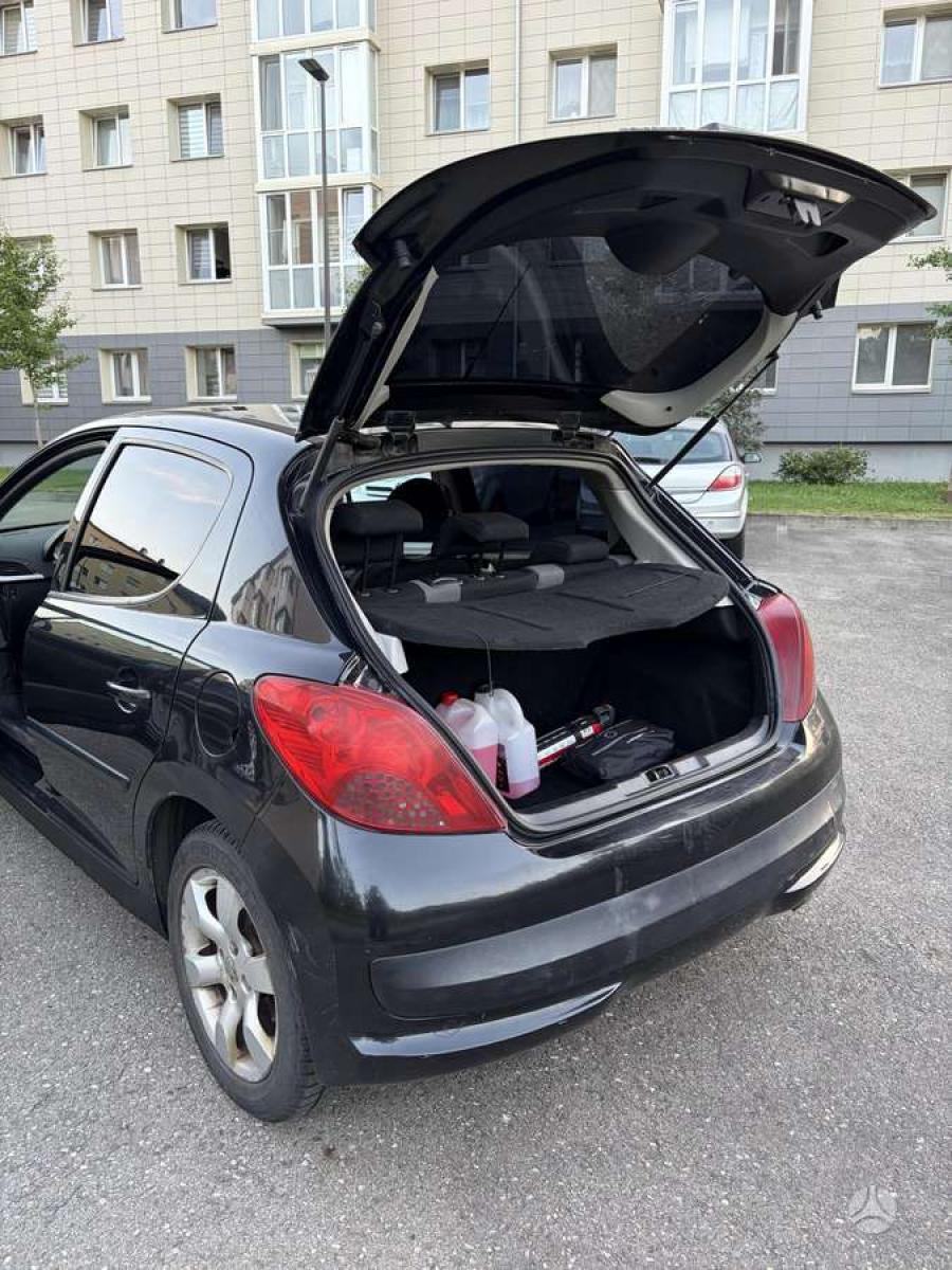 Melns Peugeot 207 2007 Kauņa, ar dzinēja tilpumu 1.56 L un nobraukumu 272 tūkst. km par 1300 €, foto 9 vietnē AUTOMOTO.COM.LV