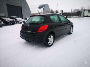 Black Peugeot 207 2009 in Radviliskis, with an engine capacity of 1.40 L and mileage of 141 thousand km for 2450 €, photo 6 on AUTOMOTO.COM.LV
